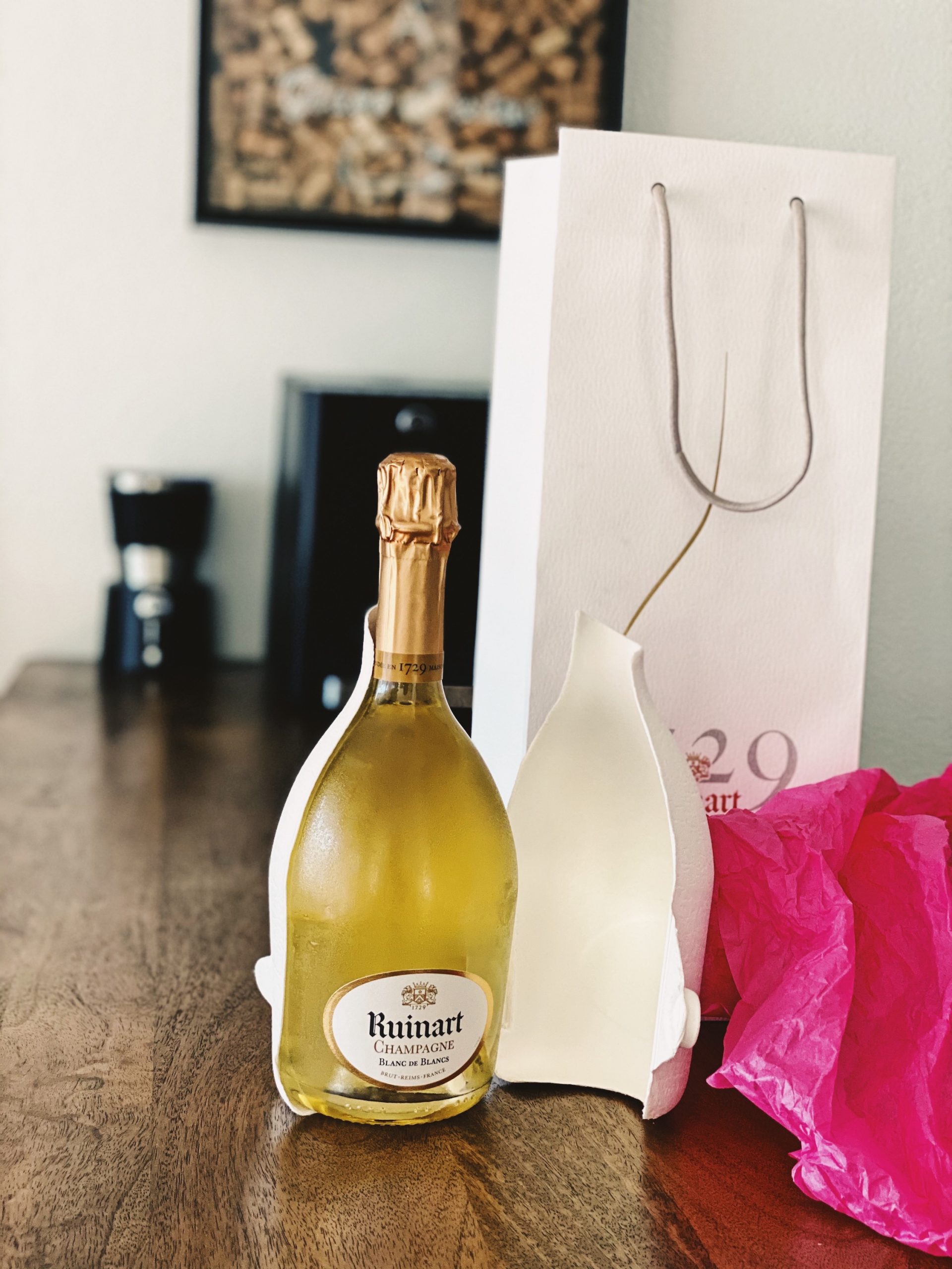 Ruinart Reveals A New Innovative Gift Packaging - Moname Magazine